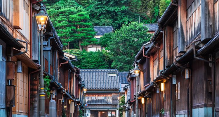 10 Must-Visit Sightseeing Spots in Ishikawa | tsunagu Japan